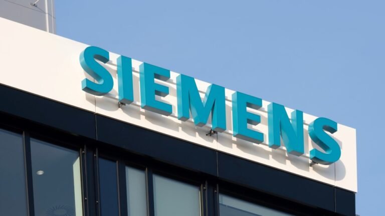 Siemens Internship 2025 | Intern | Python Tool Developer) | Apply Now ...